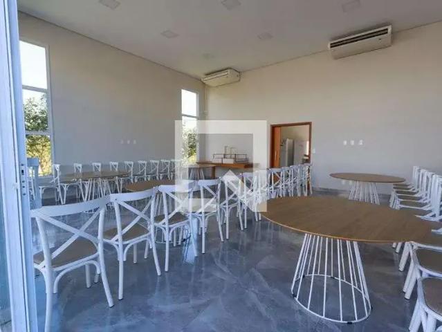 Casa / Sobrado em Condomínio para Locação em Indaiatuba/SP Jardim Residencial Veneza 3 Quartos