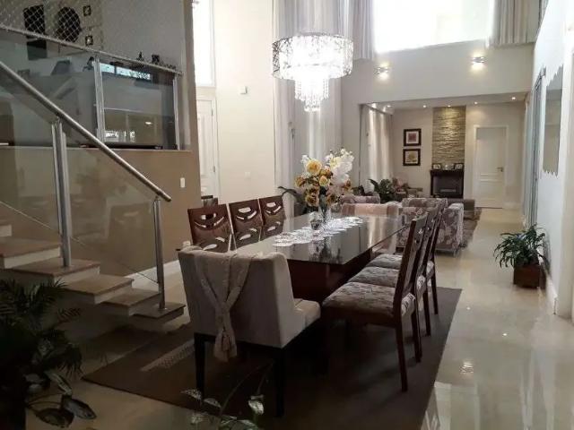 Casa / Sobrado em Condomínio para Locação em Indaiatuba/SP Jardim Vila Paradiso 5 Quartos