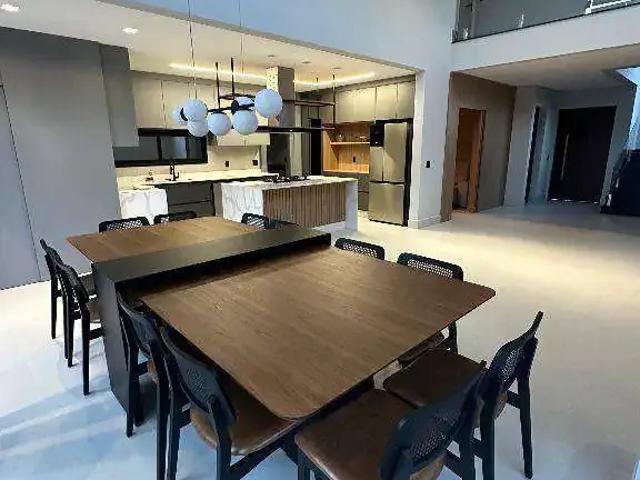 Casa / Sobrado em Condomínio para Locação em Indaiatuba/SP Jardim Villa Romana 3 Quartos