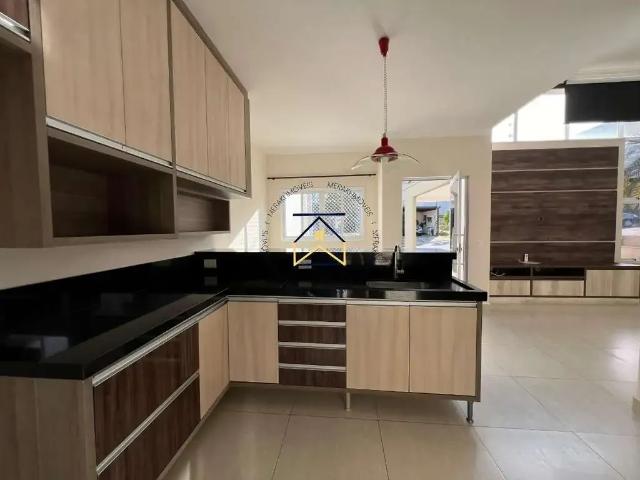 Casa / Sobrado em Condomínio para Locação em Indaiatuba/SP Parque Residencial Indaiá 3 Quartos