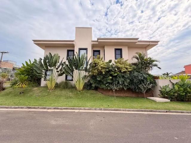 Casa / Sobrado em Condomínio para Locação em Indaiatuba/SP Vila Inglesa 4 Quartos
