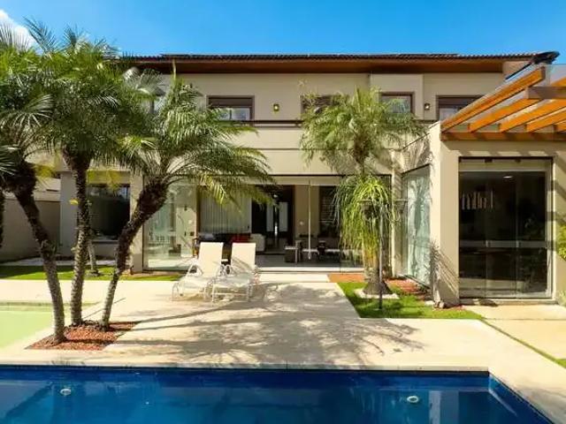 Casa / Sobrado em Condomínio para Locação em Indaiatuba/SP Vila Suíça 4 Quartos