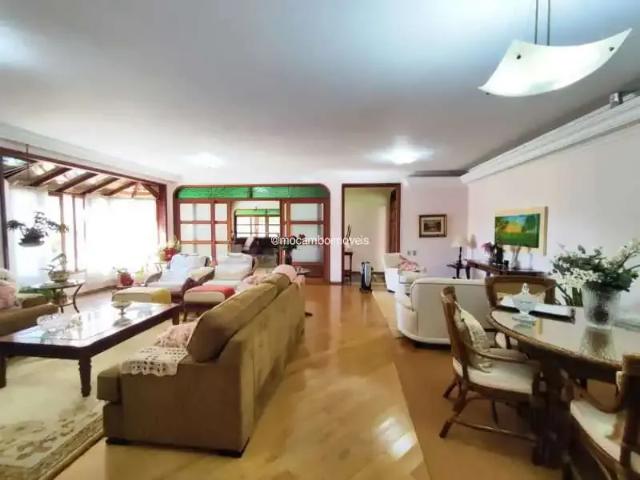 Casa / Sobrado em Condomínio para Locação em Itatiba/SP Jardim das Laranjeiras 4 Quartos