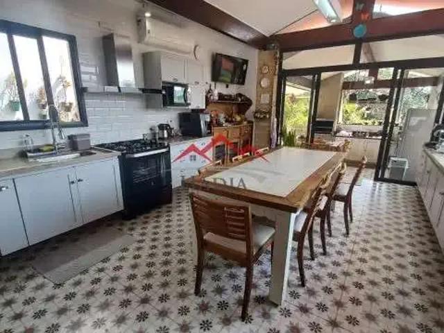 Casa / Sobrado em Condomínio para Locação em Itatiba/SP Parque da Fazenda 4 Quartos