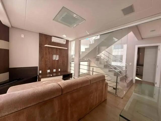 Casa / Sobrado em Condomínio para Locação em Itajaí/SC Fazenda 3 Quartos