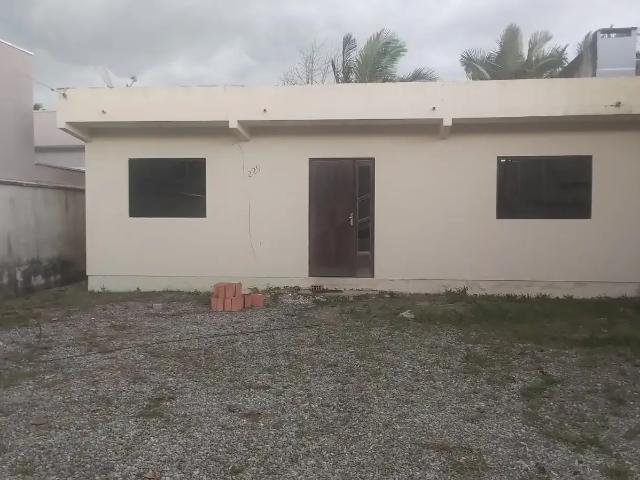 Casa / Sobrado em Condomínio para Locação em Itajaí/SC Murta 2 Quartos