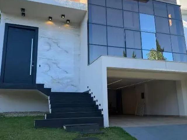 Casa / Sobrado em Condomínio para Locação em Itajaí/SC Praia Brava 6 Quartos