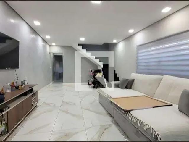 Casa / Sobrado em Condomínio para Locação em Itaquaquecetuba/SP Jardim Odete 3 Quartos
