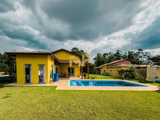 Casa / Sobrado em Condomínio para Locação em Itupeva/SP Colinas de Inhandjara 3 Quartos