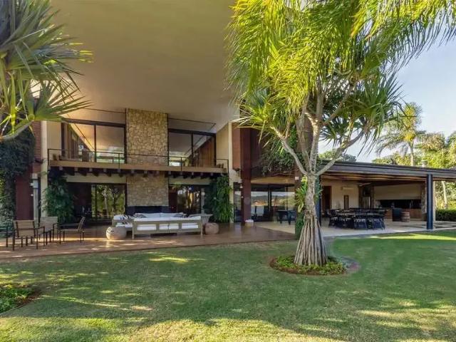 Casa / Sobrado em Condomínio para Locação em Itupeva/SP Fazenda da Grama 5 Quartos