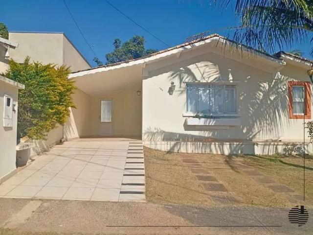 Casa / Sobrado em Condomínio para Locação em Itu/SP Campos de Santo Antônio 3 Quartos