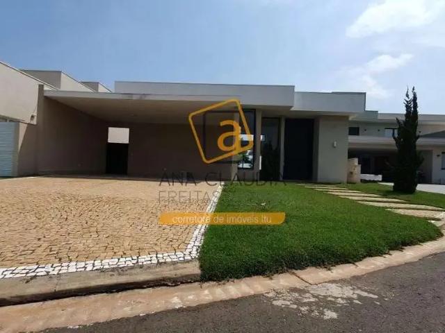 Casa / Sobrado em Condomínio para Locação em Itu/SP Pinheirinho 3 Quartos