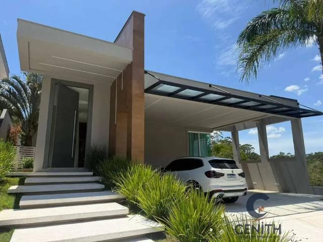 Casa / Sobrado em Condomínio para Locação em Jandira/SP Jardim do Golf I 3 Quartos