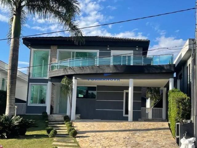 Casa / Sobrado em Condomínio para Locação em Jandira/SP Reserva Santa Maria 5 Quartos