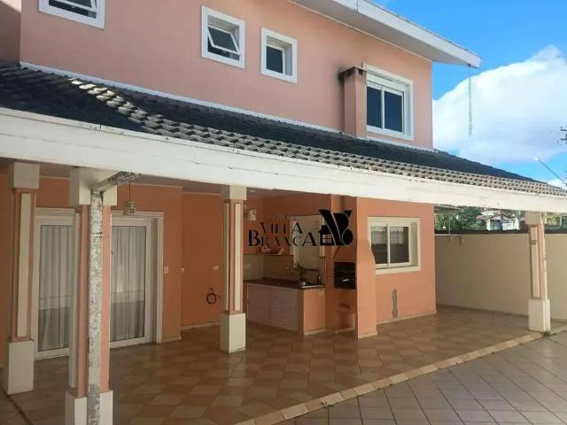 Casa / Sobrado em Condomínio para Locação em Jacareí/SP Cidade Jardim 3 Quartos