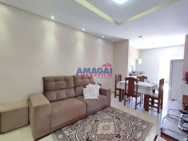 Casa / Sobrado em Condomínio para Locação em Jacareí/SP Jardim Marcondes 3 Quartos