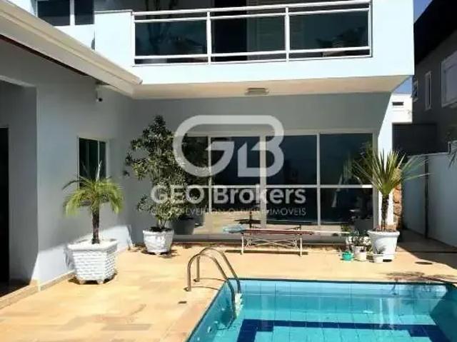 Casa / Sobrado em Condomínio para Locação em Jacareí/SP Jardim Altos de Santana I 4 Quartos