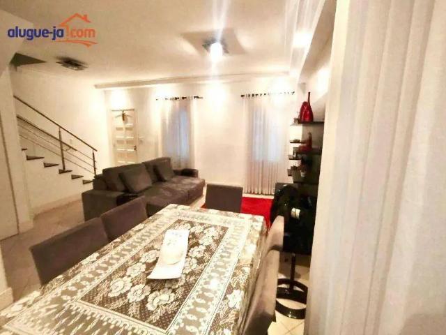 Casa / Sobrado em Condomínio para Locação em Jacareí/SP Jardim Primavera 3 Quartos