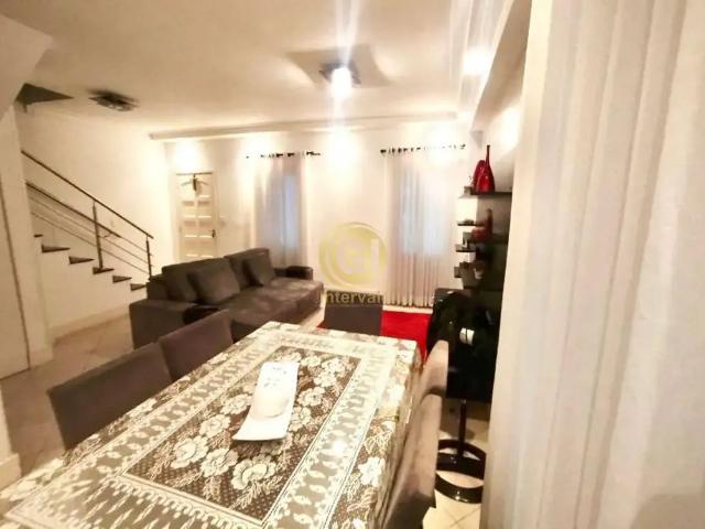 Casa / Sobrado em Condomínio para Locação em Jacareí/SP Jardim Primavera 3 Quartos