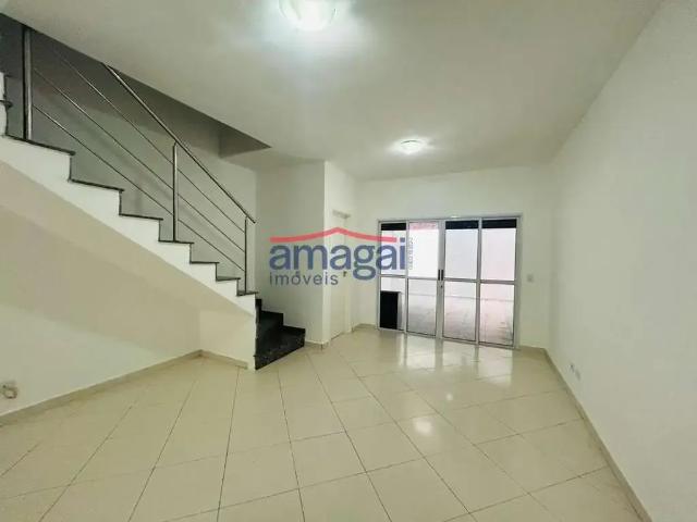Casa / Sobrado em Condomínio para Locação em Jacareí/SP Jardim Santa Maria 2 Quartos