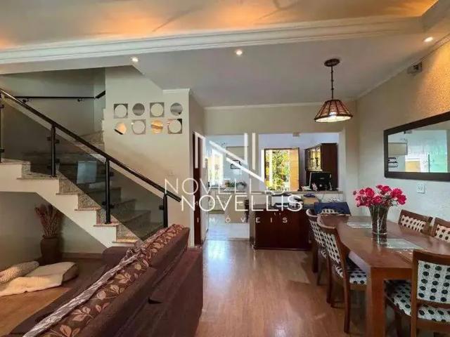 Casa / Sobrado em Condomínio para Locação em Jacareí/SP Jardim Santa Maria 4 Quartos