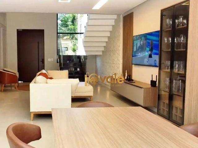 Casa / Sobrado em Condomínio para Locação em Jacareí/SP Vila Branca 3 Quartos