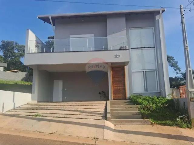 Casa / Sobrado em Condomínio para Locação em Jaguariúna/SP Nova Jaguariúna II 4 Quartos