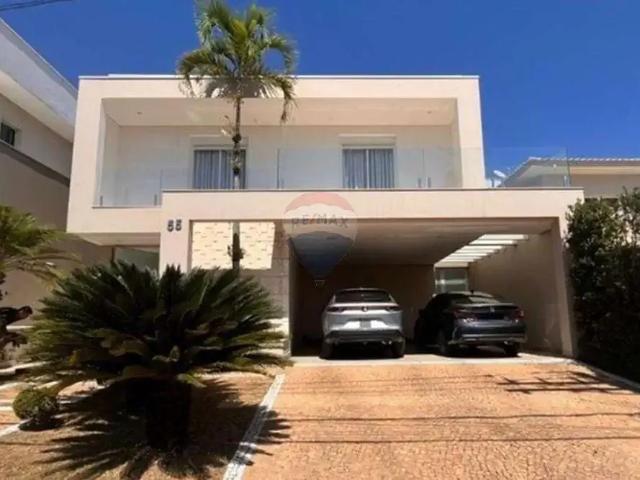 Casa / Sobrado em Condomínio para Locação em Jaguariúna/SP Santa Úrsula 3 Quartos