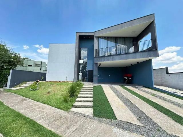 Casa / Sobrado em Condomínio para Locação em Jaguariúna/SP Tamboré 4 Quartos