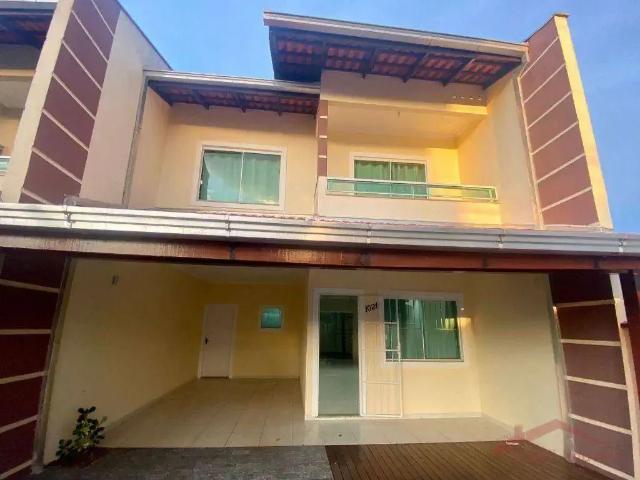 Casa / Sobrado em Condomínio para Locação em Joinville/SC Vila Nova 3 Quartos