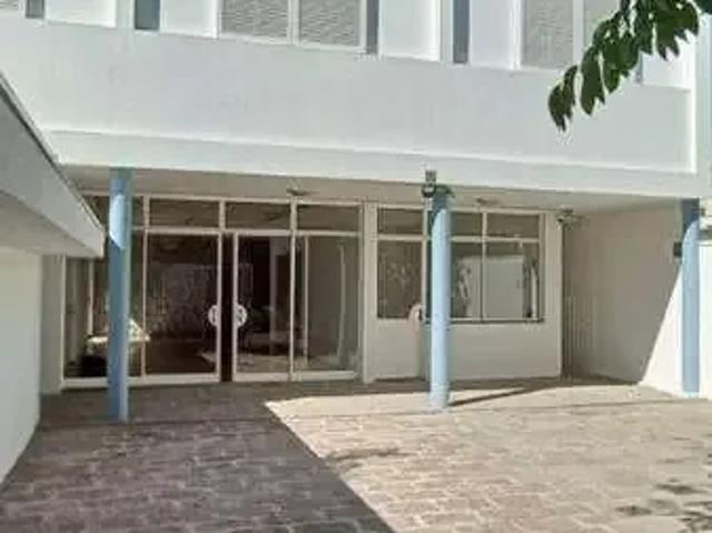 Casa / Sobrado em Condomínio para Locação em Jundiaí/SP Centro 8 Quartos