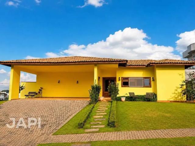 Casa / Sobrado em Condomínio para Locação em Jundiaí/SP Medeiros 3 Quartos