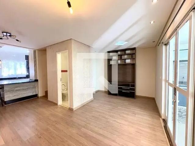 Casa / Sobrado em Condomínio para Locação em Jundiaí/SP Medeiros 3 Quartos
