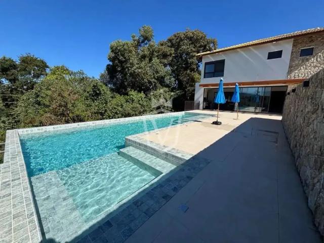 Casa / Sobrado em Condomínio para Locação em Jundiaí/SP Medeiros 5 Quartos