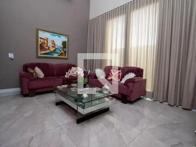 Casa / Sobrado em Condomínio para Locação em Jundiaí/SP Parque Residencial Eloy Chaves 4 Quartos