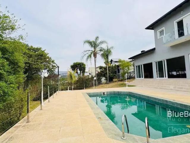Casa / Sobrado em Condomínio para Locação em Jundiaí/SP Vila Virgínia 4 Quartos