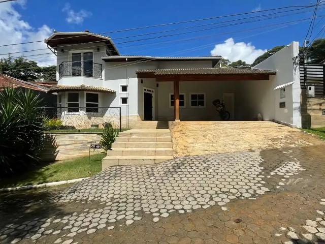 Casa / Sobrado em Condomínio para Locação em Juiz de Fora/MG Parque Jardim da Serra 3 Quartos