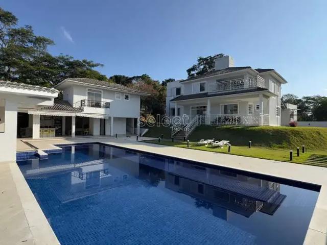 Casa / Sobrado em Condomínio para Locação em Juiz de Fora/MG Parque Jardim da Serra 5 Quartos
