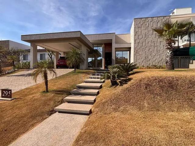 Casa / Sobrado em Condomínio para Locação em Lagoa Santa/MG Condomínio Boulevard 4 Quartos