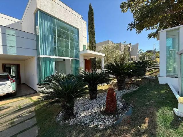 Casa / Sobrado em Condomínio para Locação em Lagoa Santa/MG Condomínio Boulevard 4 Quartos