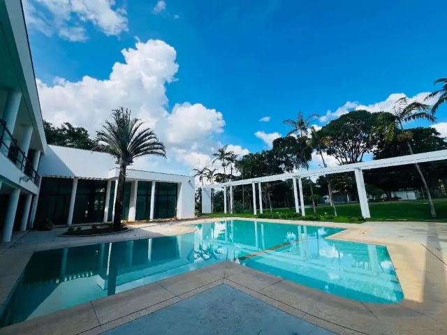 Casa / Sobrado em Condomínio para Locação em Lagoa Santa/MG Estância das Amendoeiras 4 Quartos