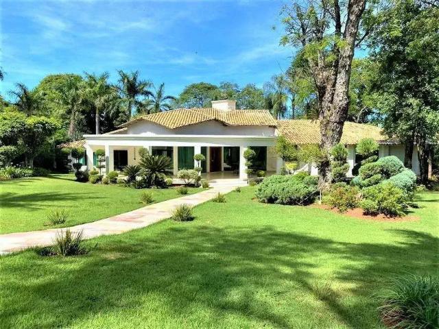 Casa / Sobrado em Condomínio para Locação em Lagoa Santa/MG Estância das Amendoeiras 6 Quartos