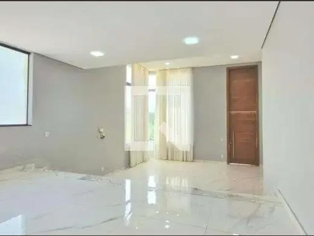 Casa / Sobrado em Condomínio para Locação em Lagoa Santa/MG Recanto da Lagoa 3 Quartos