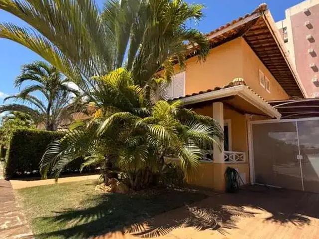 Casa / Sobrado em Condomínio para Locação em Lauro de Freitas/BA Centro 3 Quartos