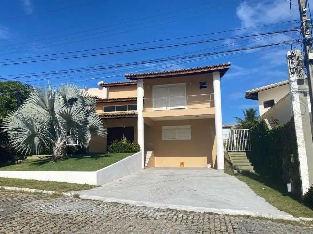 Casa / Sobrado em Condomínio para Locação em Lauro de Freitas/BA Buraquinho 4 Quartos