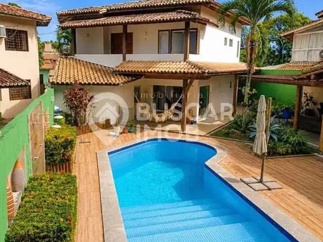 Casa / Sobrado em Condomínio para Locação em Lauro de Freitas/BA Buraquinho 4 Quartos