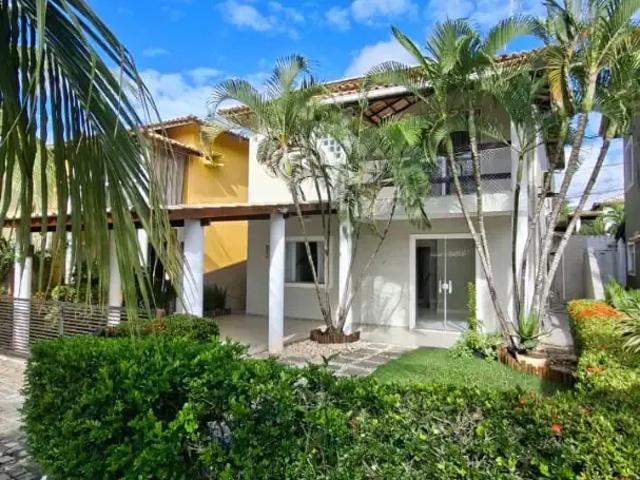 Casa / Sobrado em Condomínio para Locação em Lauro de Freitas/BA Buraquinho 4 Quartos