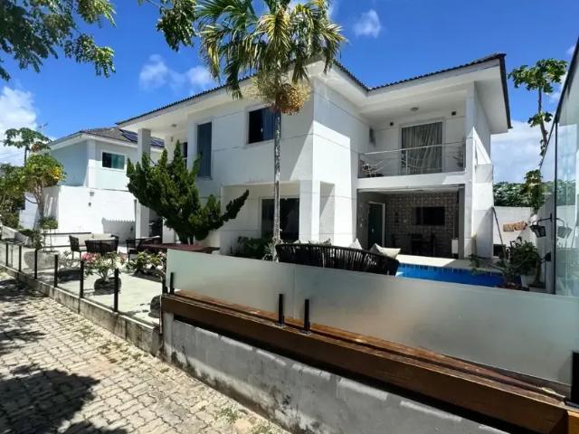 Casa / Sobrado em Condomínio para Locação em Lauro de Freitas/BA Buraquinho 5 Quartos