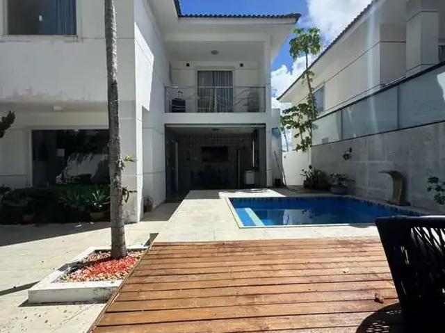 Casa / Sobrado em Condomínio para Locação em Lauro de Freitas/BA Buraquinho 5 Quartos