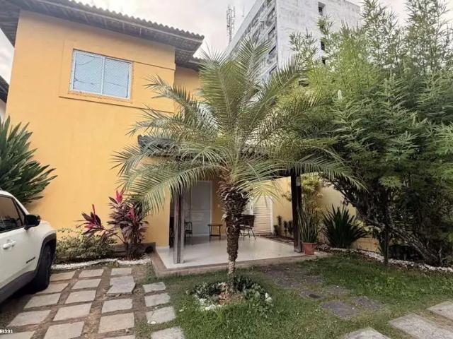Casa / Sobrado em Condomínio para Locação em Lauro de Freitas/BA Buraquinho 3 Quartos